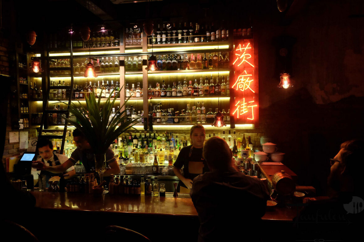 PS150 a Hidden bar in Petaling Street - I Come, I See, I Hunt and I Chiak